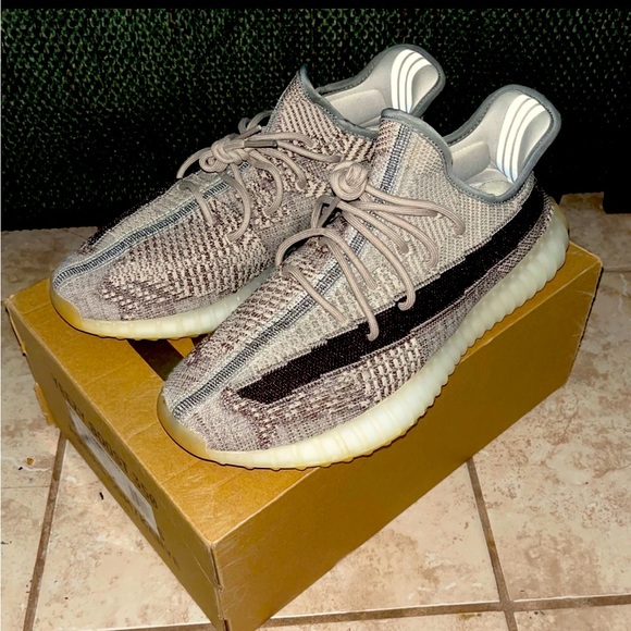 Yeezy | Shoes | Yeezy Boost 35 V2 | Poshmark